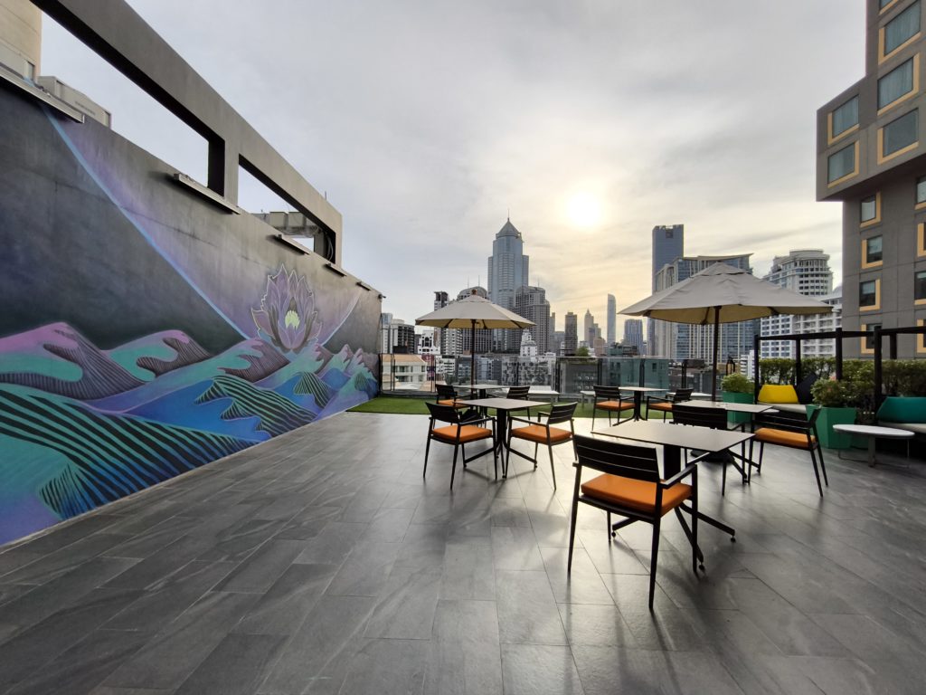 Hotel for Long Stay in Sukhumvit Soi 6 | Urban Suites Bangkok